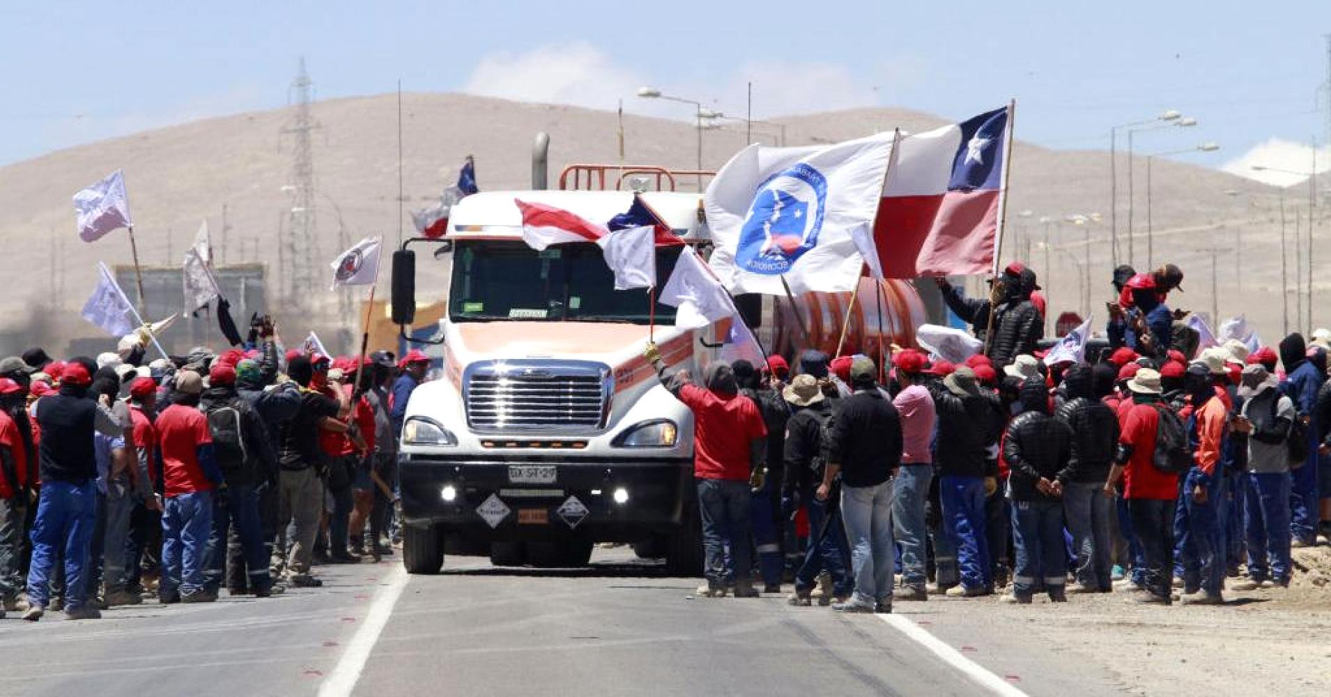 Chilean copper miners on indefinite strike against BHP