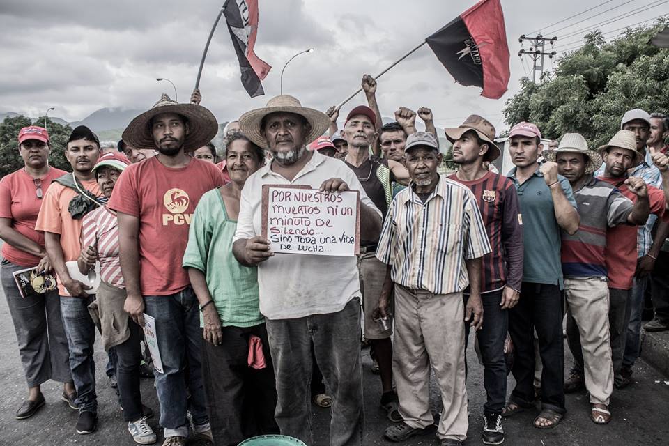 Venezuelan campesinos meet Maduro to denounce corruption, demand ...